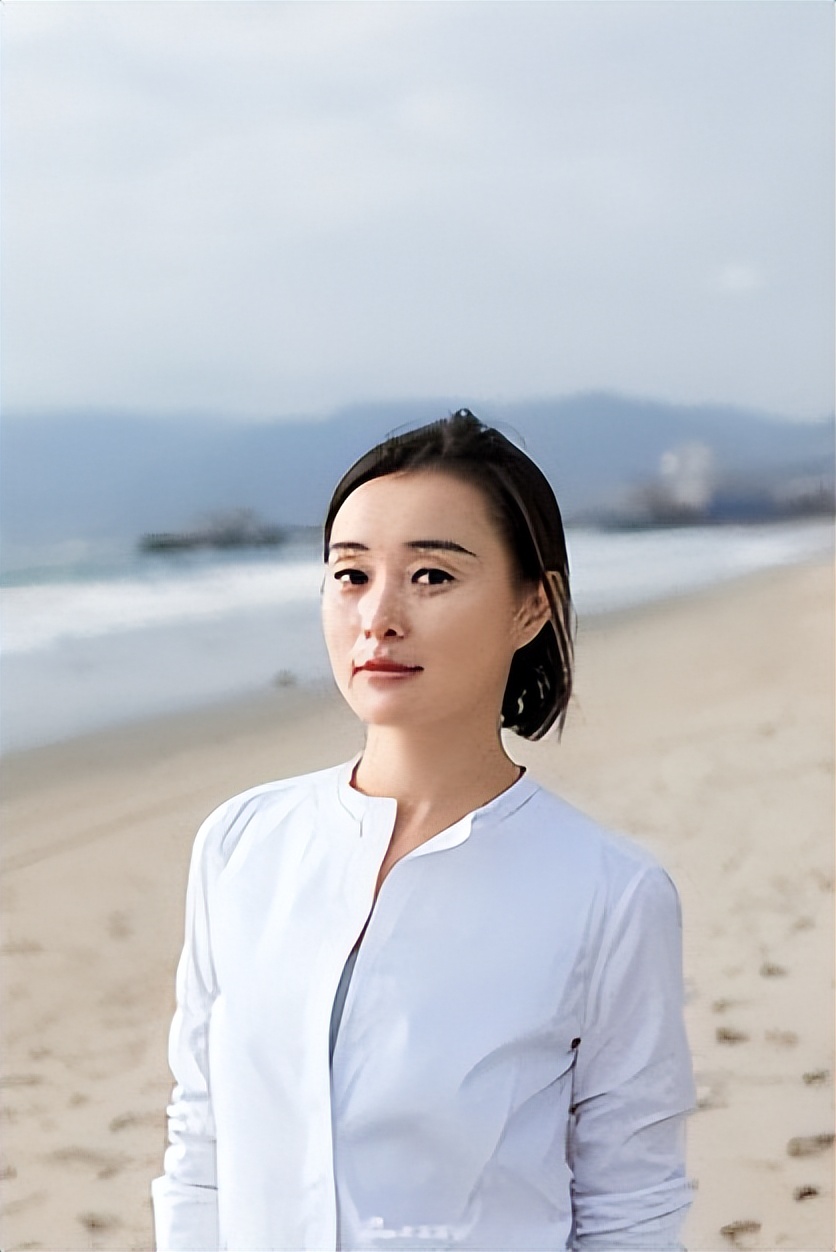 The difference between natural face and "injection face"? 51-year-old ...