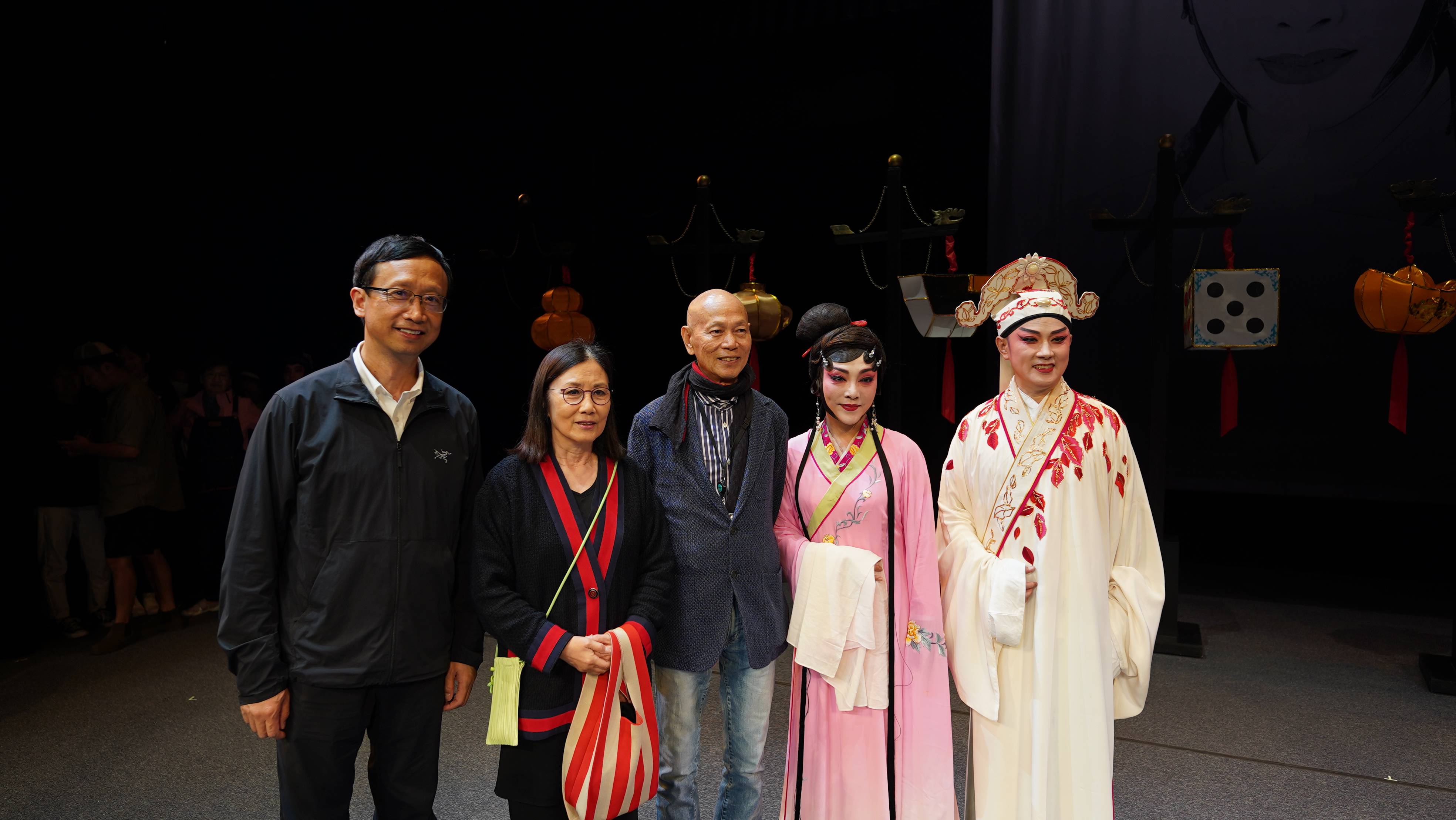 A song for the rest of my life - Sichuan opera "Li Yaxian" sang at Hong ...