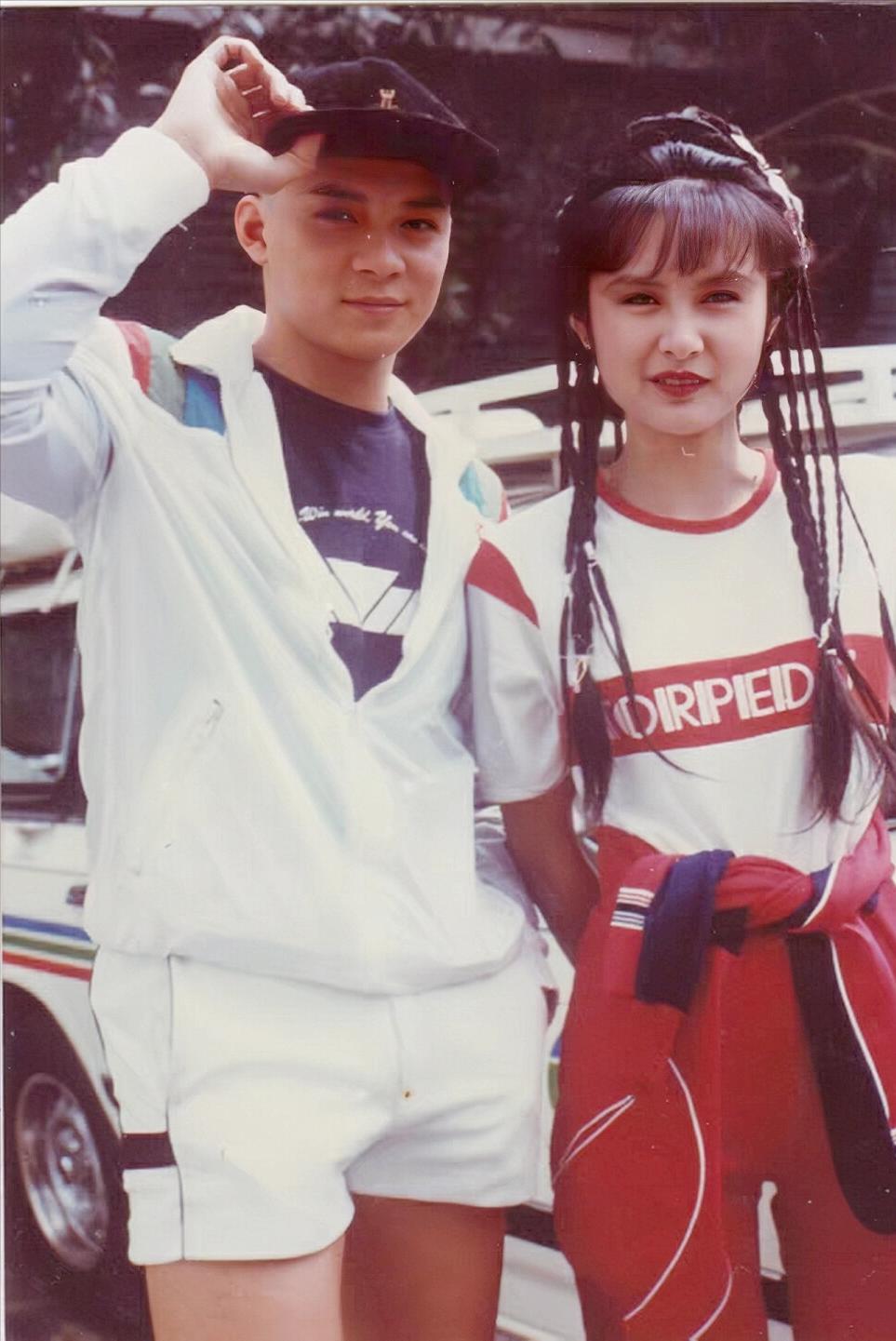 She is a rich girl, one of the TVB seven fairies, married at 25 years old, chasing young fresh ...