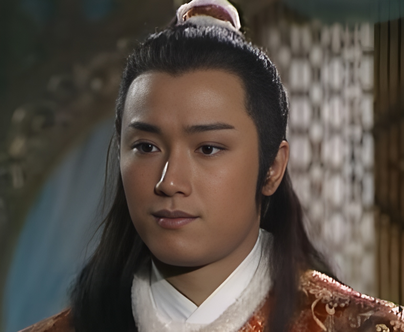 Yang Kang practiced the Nine Suns Magic Kungfu, and fought against Guo ...