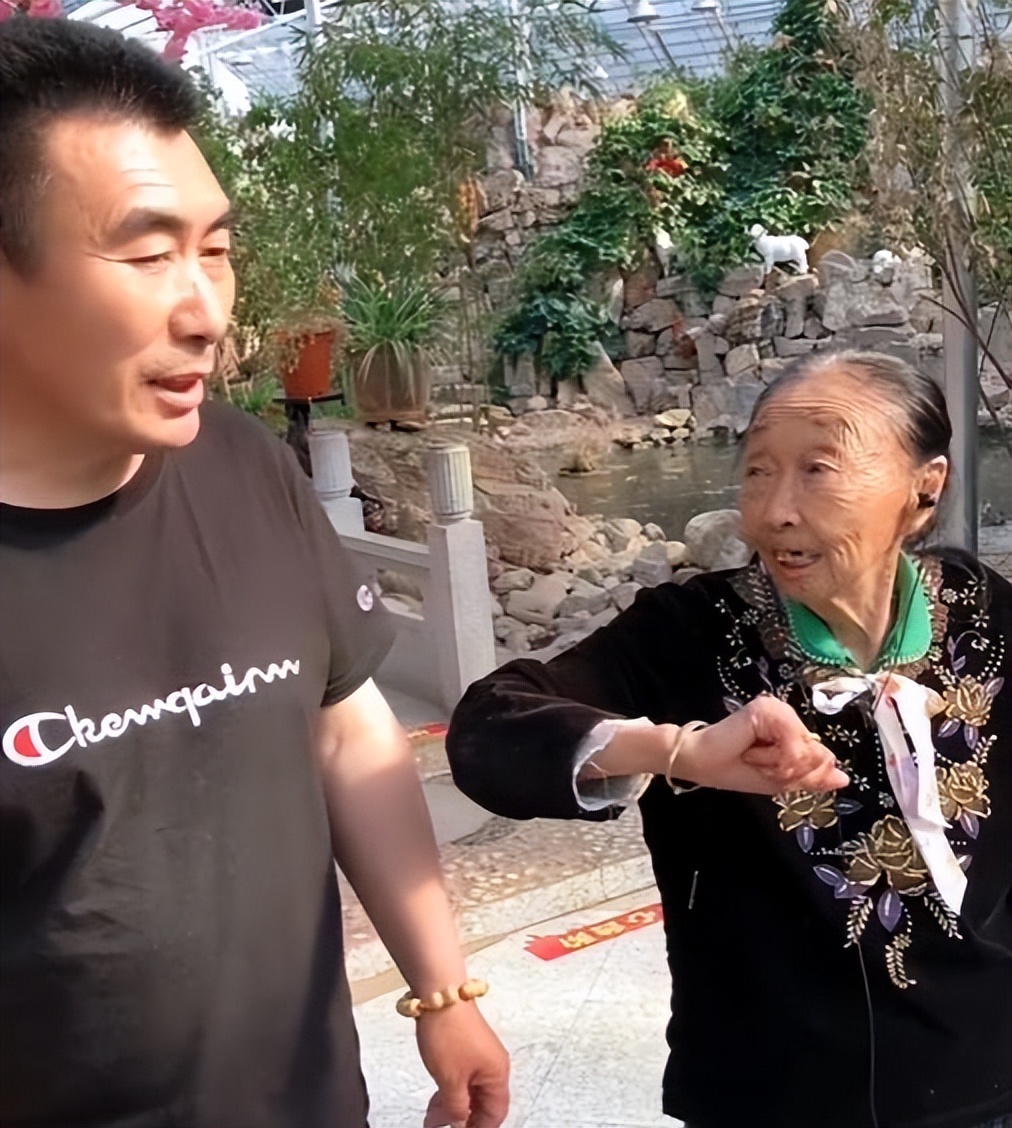 Li Yucheng's new love came to be a guest at home and ran to the ...