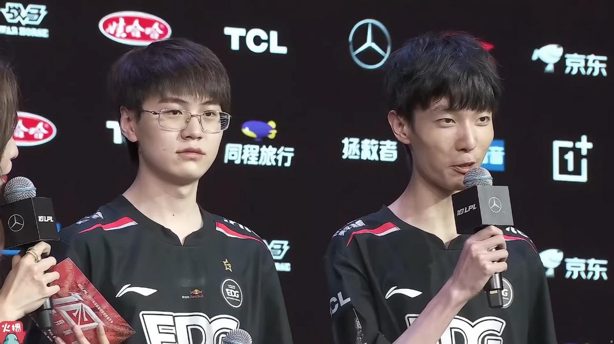 JJPLAY電競報：EDG擊敗OMG！教練帶病BP，Leave感謝Uzi引全場歡呼 - 頭條匯