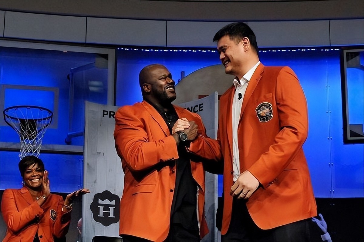 Current status of Yao Ming and his wife Ye Li: 41-year-old Ye Li is as ...