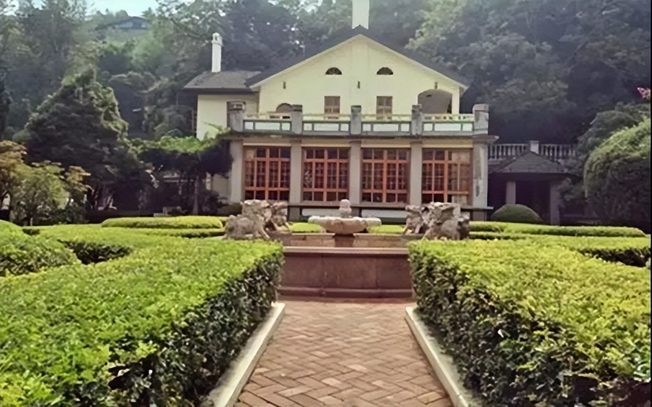 The best hot spring in Kunming!Known as "Rejuvenating Youth", the big ...