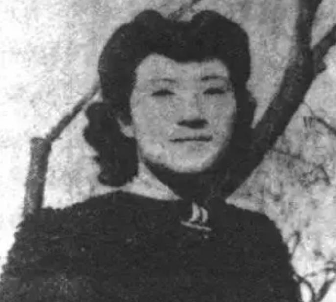 Su Qing divorced and became a famous writer, but got involved in the ...