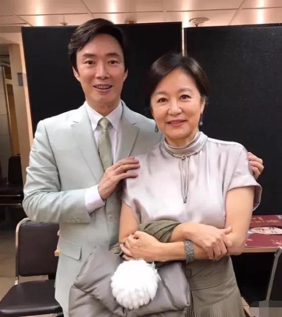 The 68-year-old Lin Qingxia and the 67-year-old Fei Yuqing are in the ...