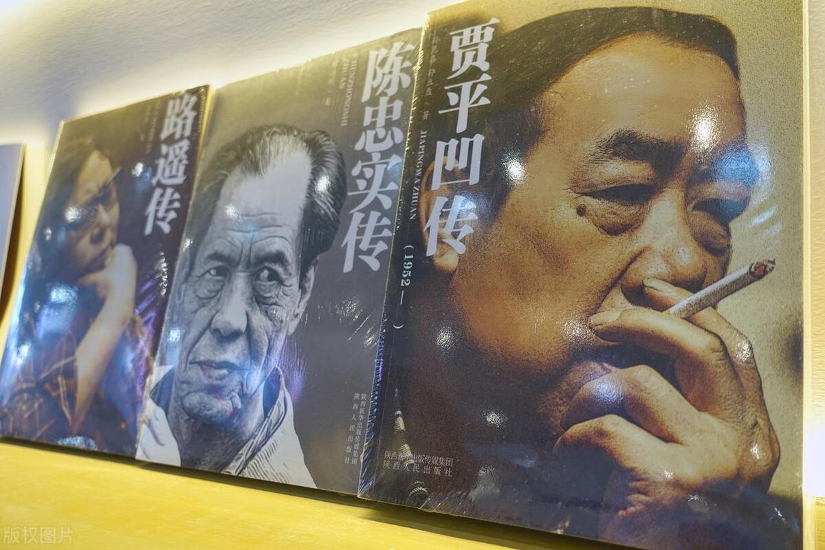 "Mao Dun Literature Award" (established in 1981) - iMedia