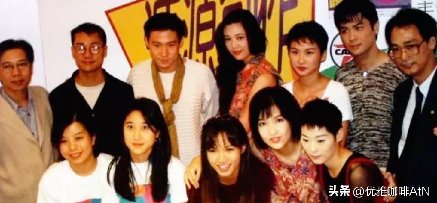 Luo Dayou appeared on the cover of the magazine after the operation, Li ...