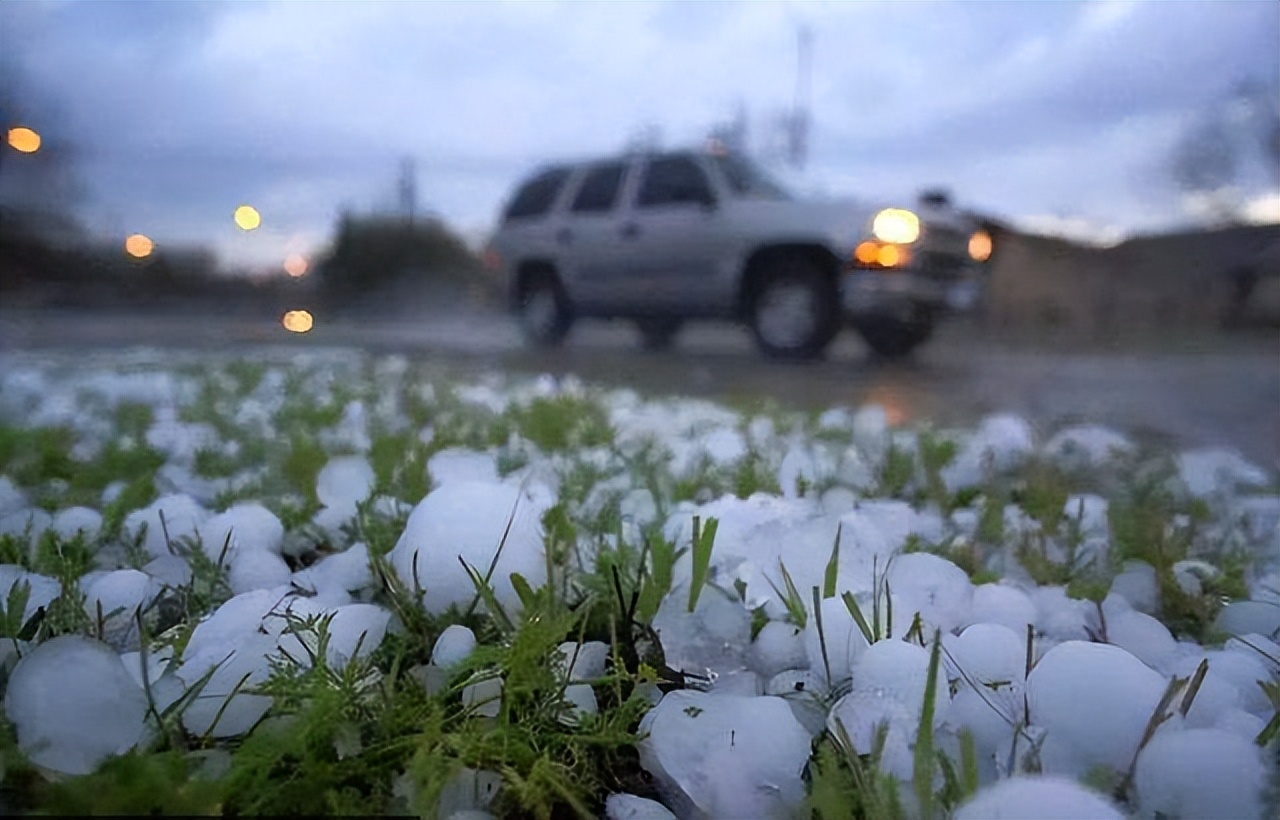 Why is hail seldom heard in the cold winter, but often hail in the ...