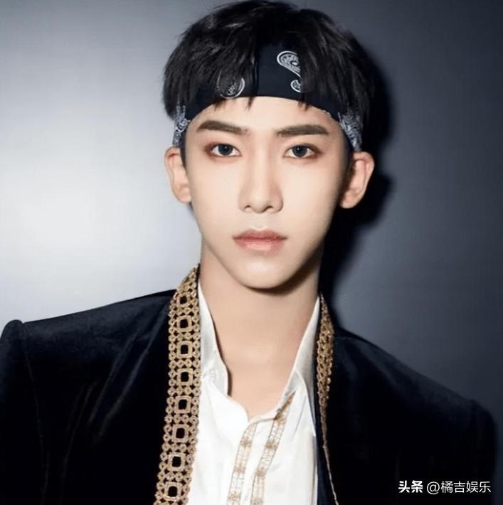 Ding Zeren sued his four-year-old fan and demanded 250,000 yuan in ...