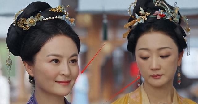 When a singer sneaks into a period drama and overshadows the female ...