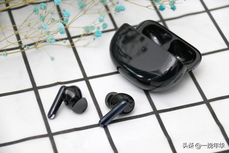 Easy to use and cost-effective true wireless Bluetooth headsets, choose ...