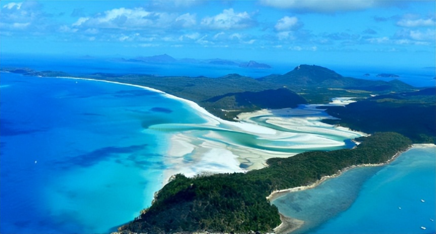 Exploring the Topography of the Australian Continent: Revealing the ...