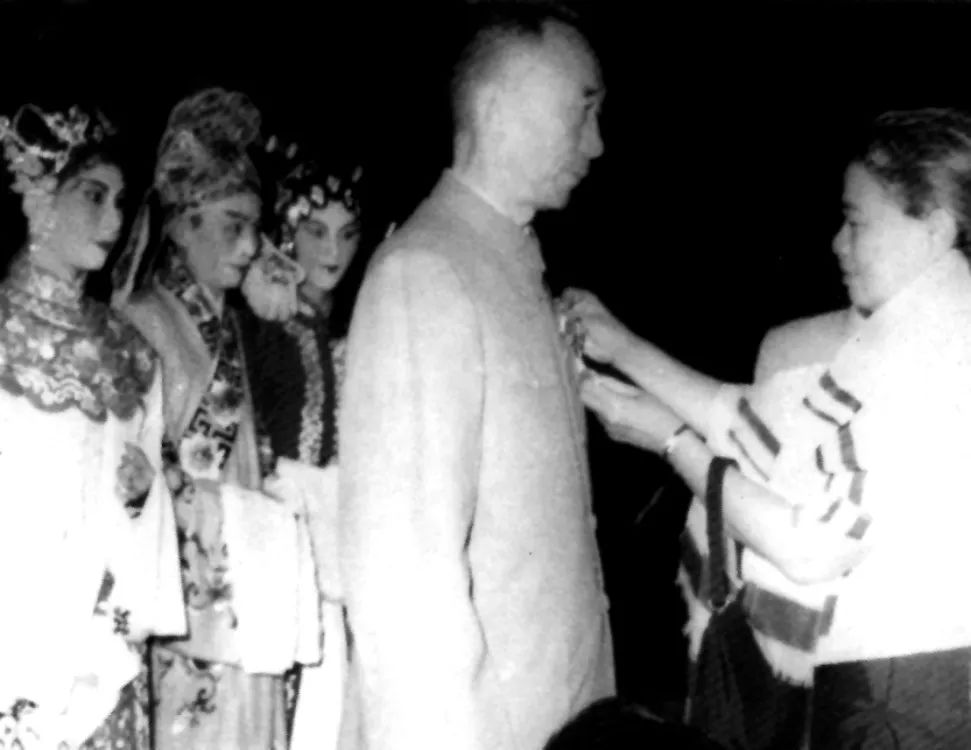 A number of experts collectively wrote "The Grand View of Chaoshan ...