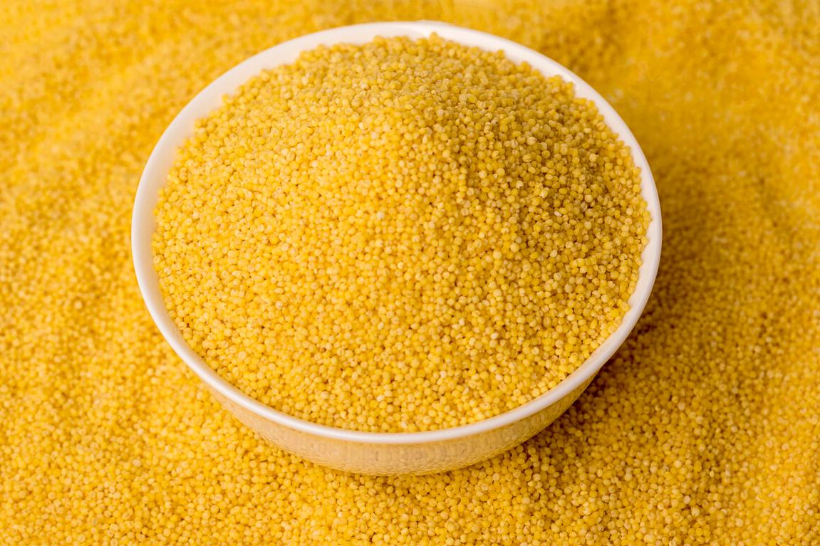 Boil millet porridge, hot water or cold water? Don't make a mistake ...