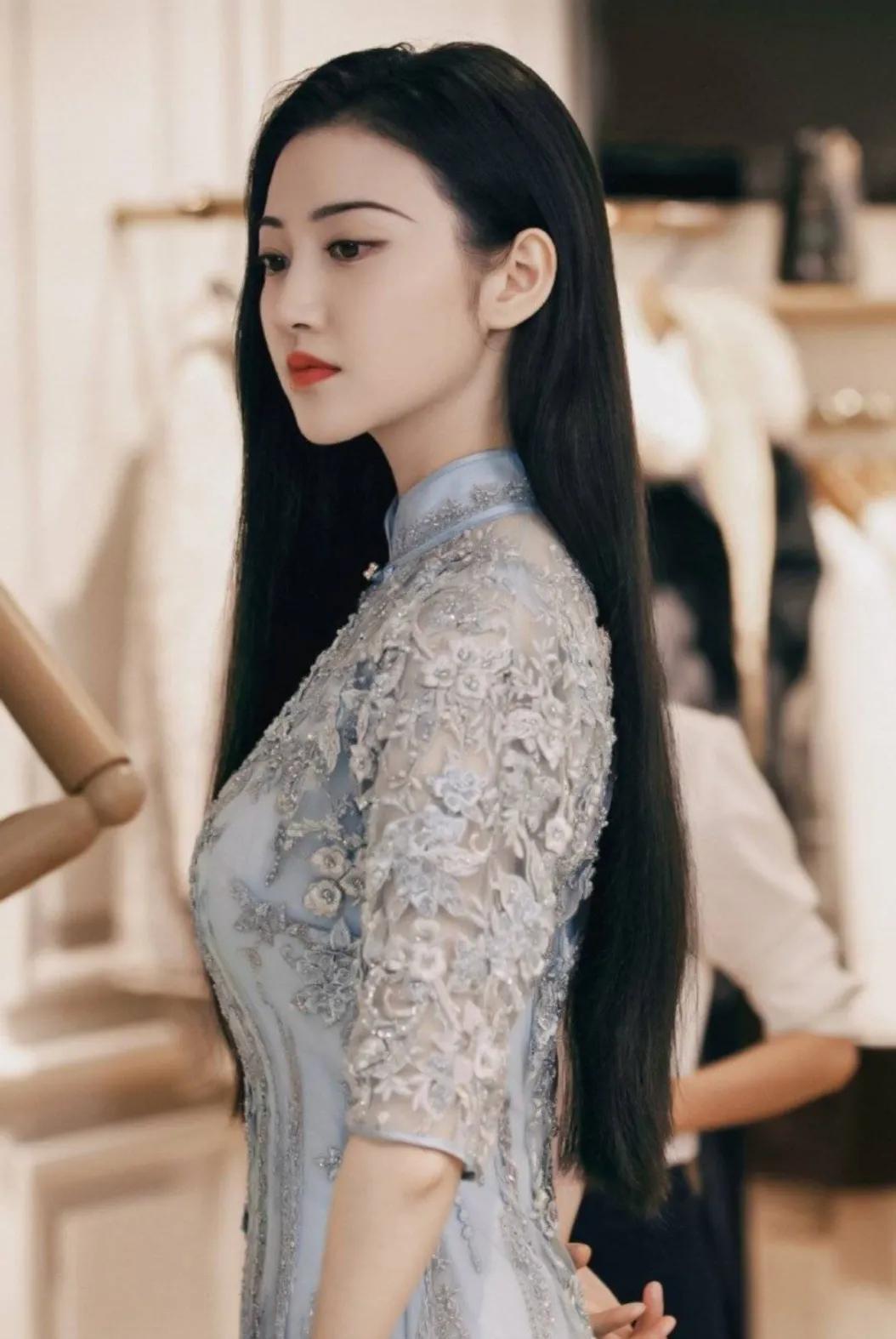 Popular actresses wear cheongsam, who is the goddess of the Republic of ...