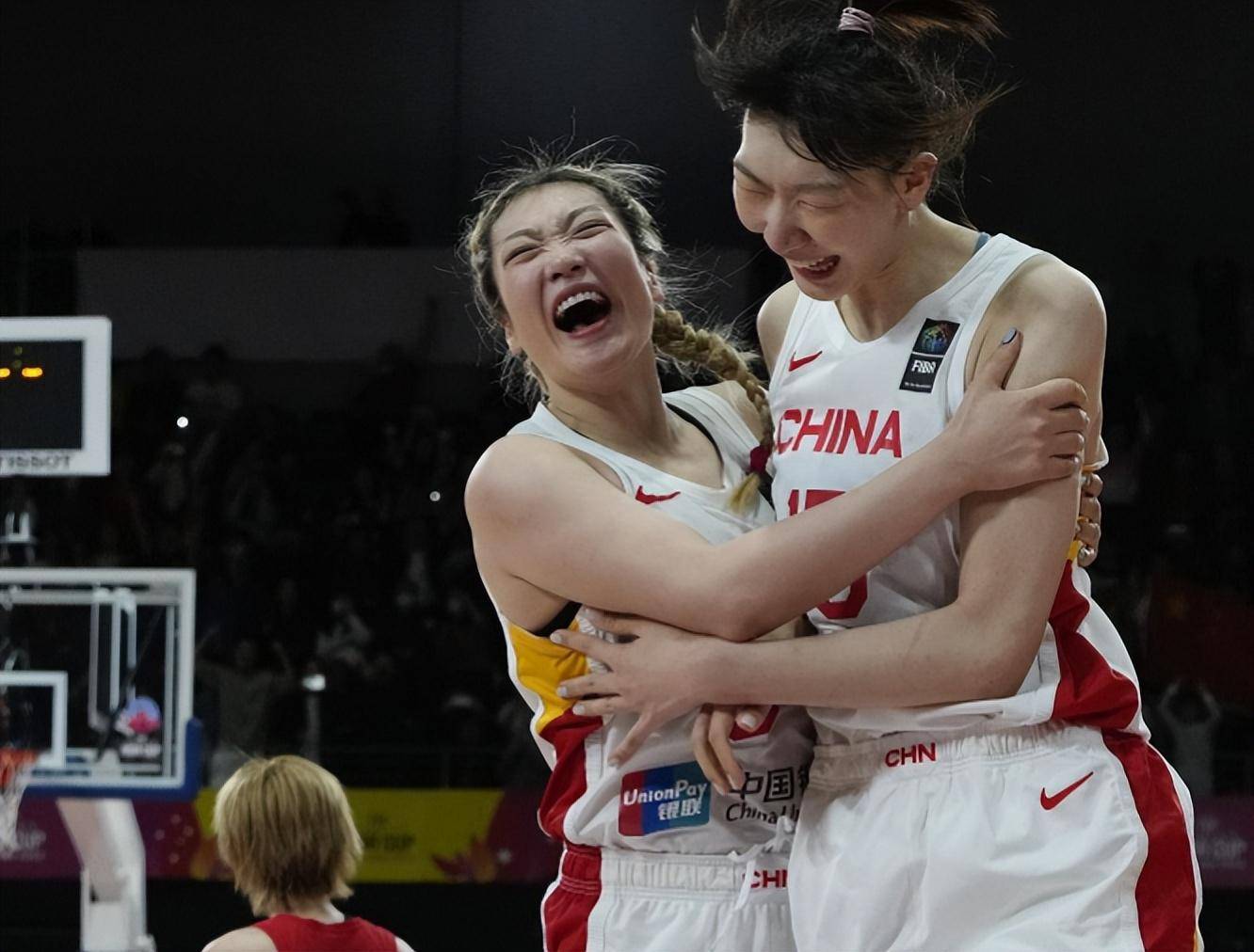 Interview with Han Xu after winning the championship: "Everyone looked ...