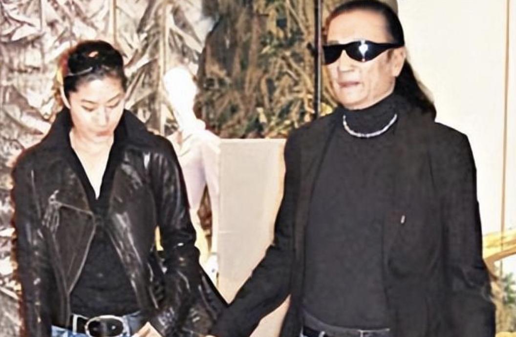 Hong Kong media revealed that Tse Yin was critically ill and was ...