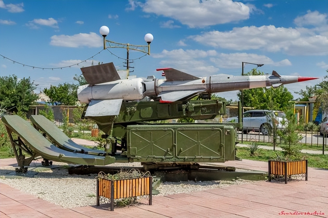 Soviet missile system that shot down U.S. stealth plane - iNEWS