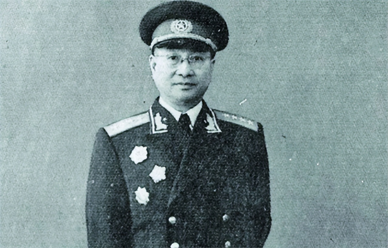 In "Crossing the Yalu River", Peng Dehuai called Chen Geng to join the ...