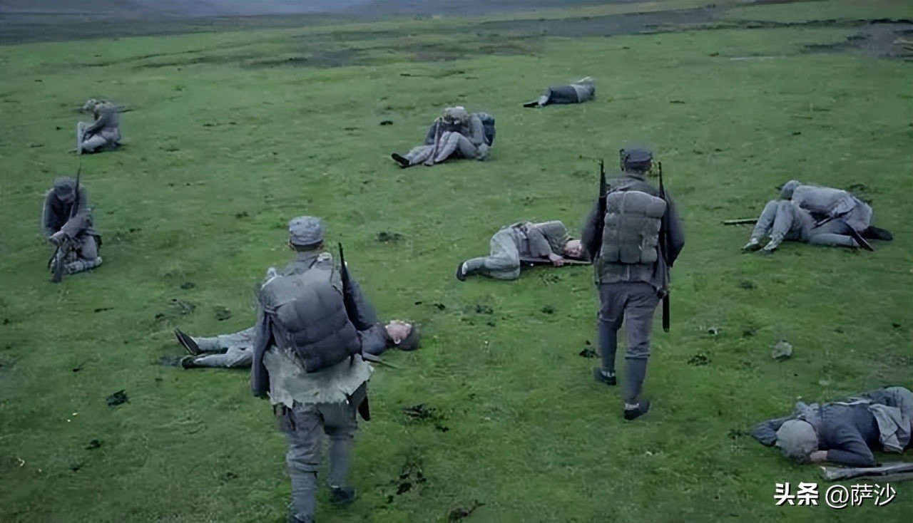 How do soldiers sleep on a war-torn battlefield? On May 4, 1928, Jinggangshan joined forces - iMedia