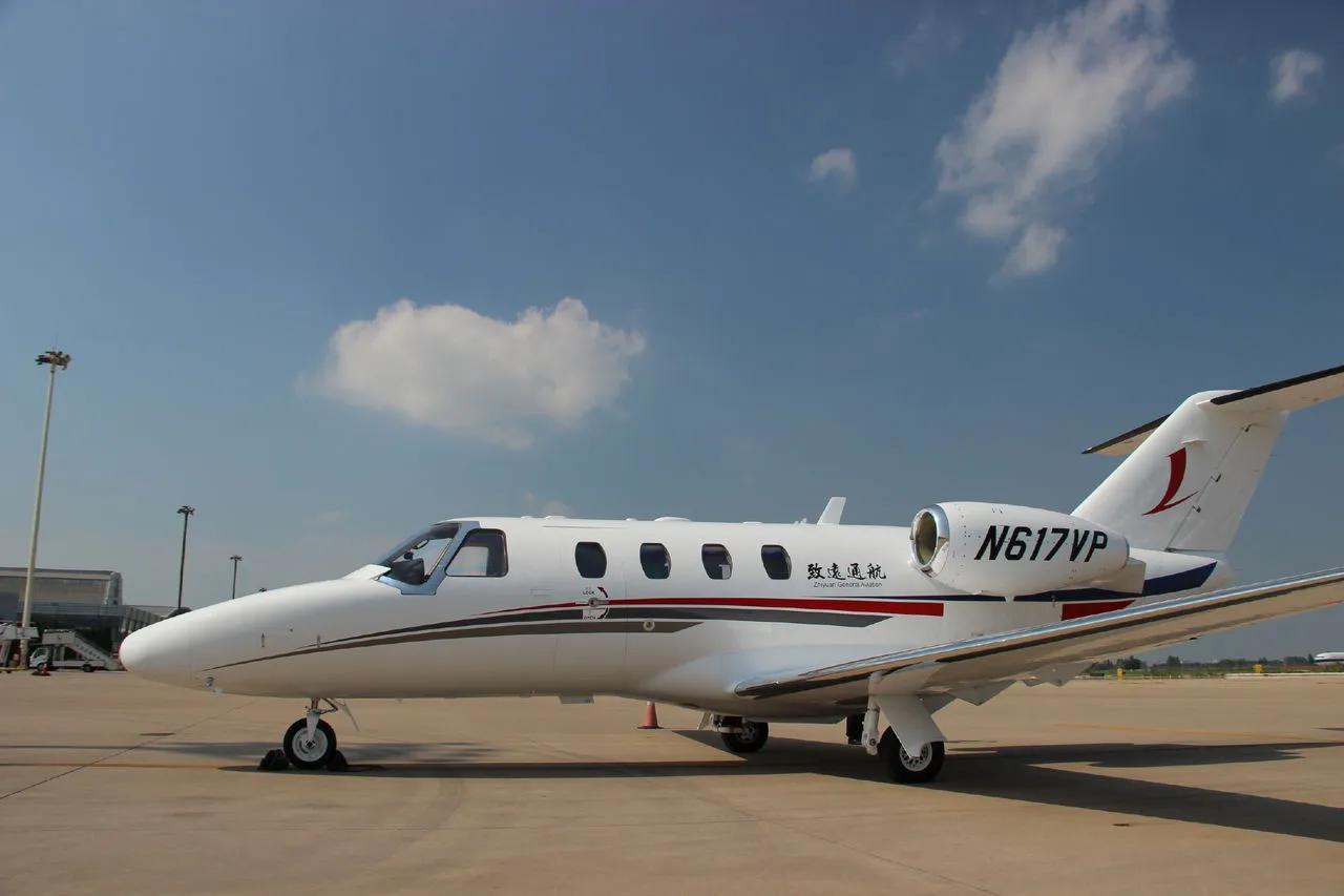 U.S. military sends F-16 fighter jets to chase small private jet over ...