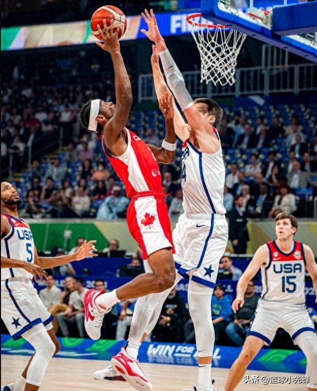 Dillon 39 points, Alexander 31+12, Canada defeated the United States in ...