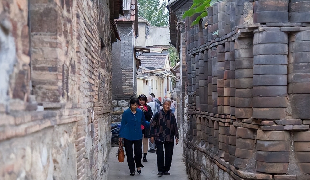 Yanshen Ancient Town is modern and poetic meets futuristic life, the ...