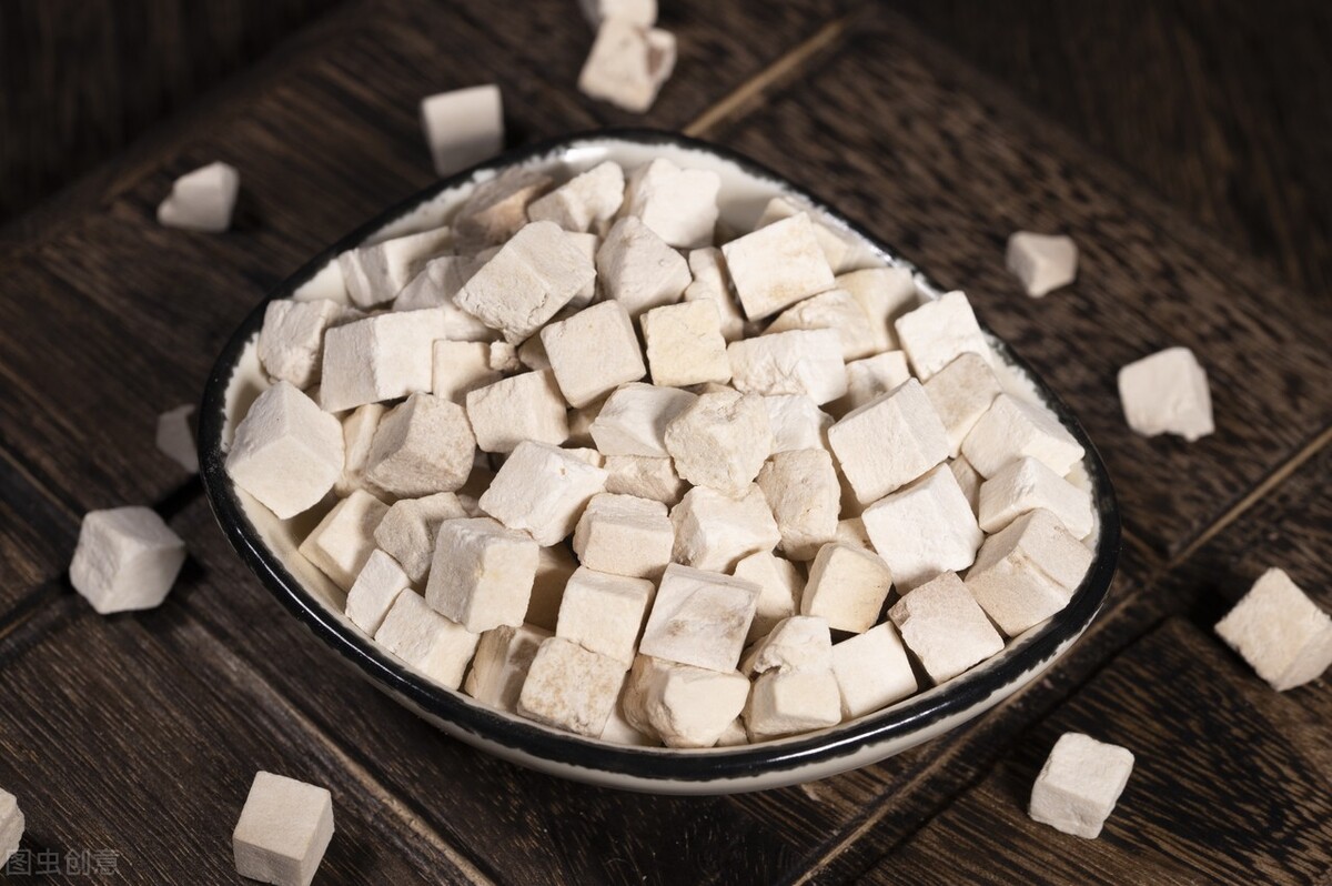 In dog days, replenishing Qi is nourishing life!A Chinese patent ...