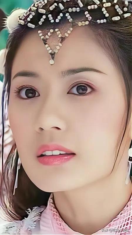 Beautiful and wise princess Jia Jingwen - iNEWS