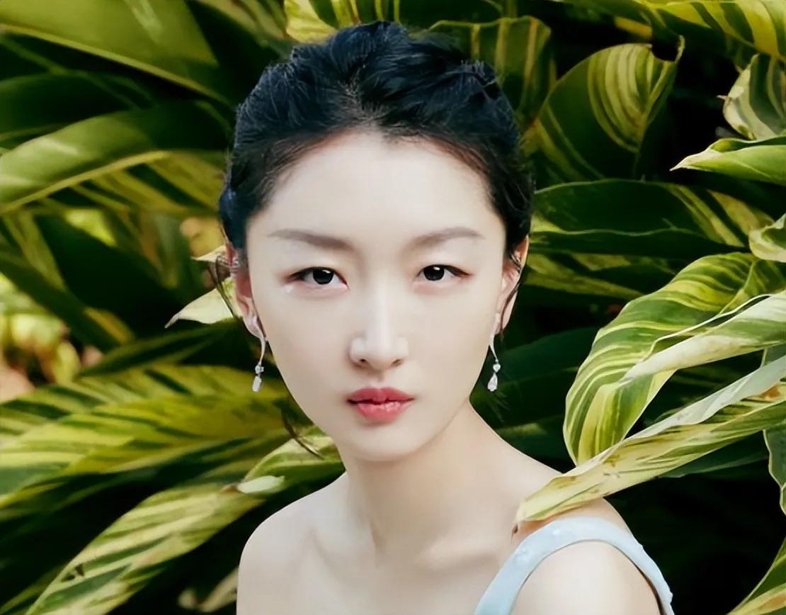 Zhou Dongyu's open life - iMedia