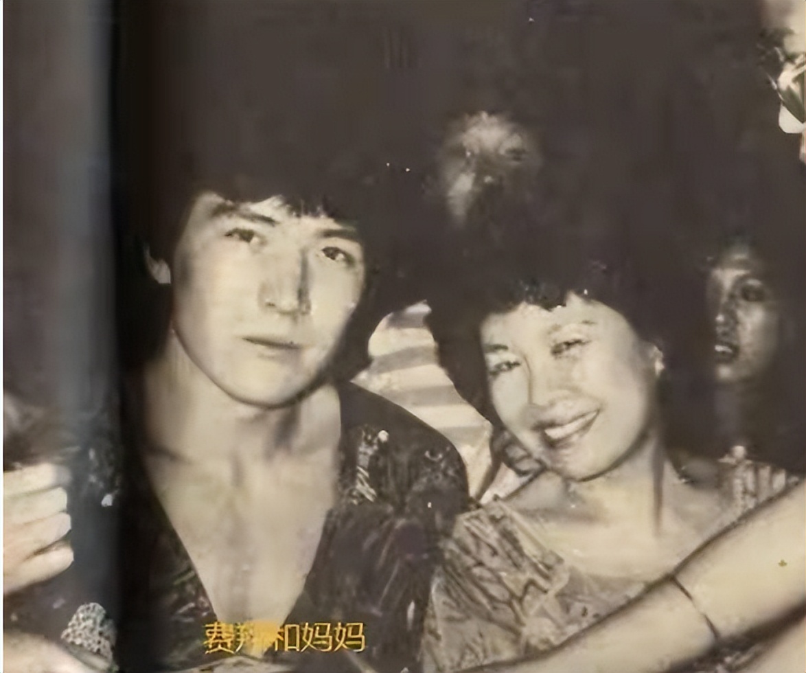 From "the first male god" to "alone" now, Fei Xiang's life contains too ...