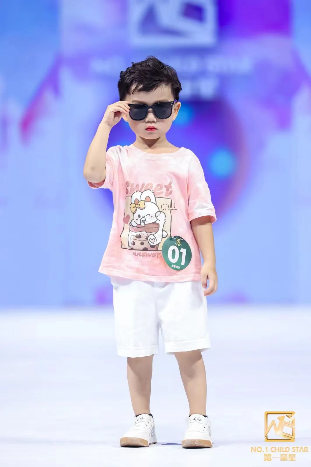The most popular little supermodel - Mo Zekai [achieve the glory of ...