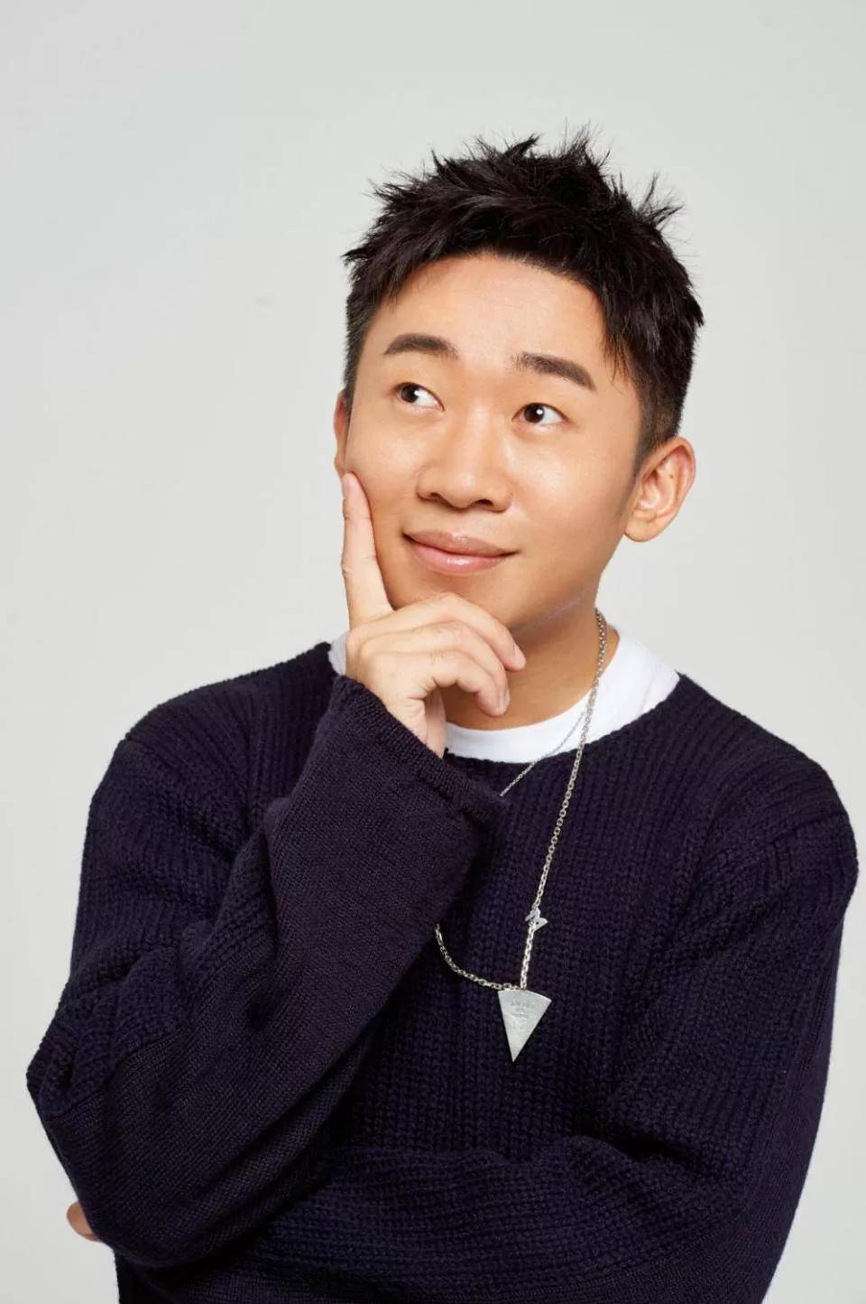 [Yang Di] From the day he became popular, his girlfriend could have ...