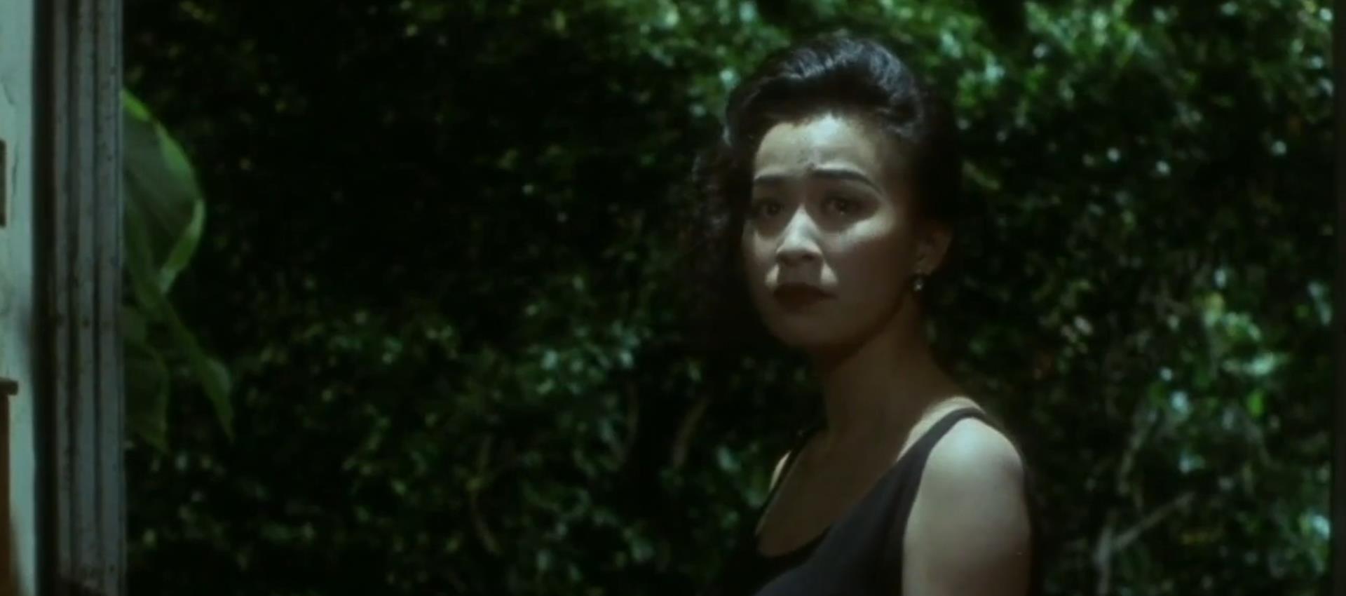 Carina Lau's "indecent image" was exposed, causing a sensation in the Hong Kong entertainment ...