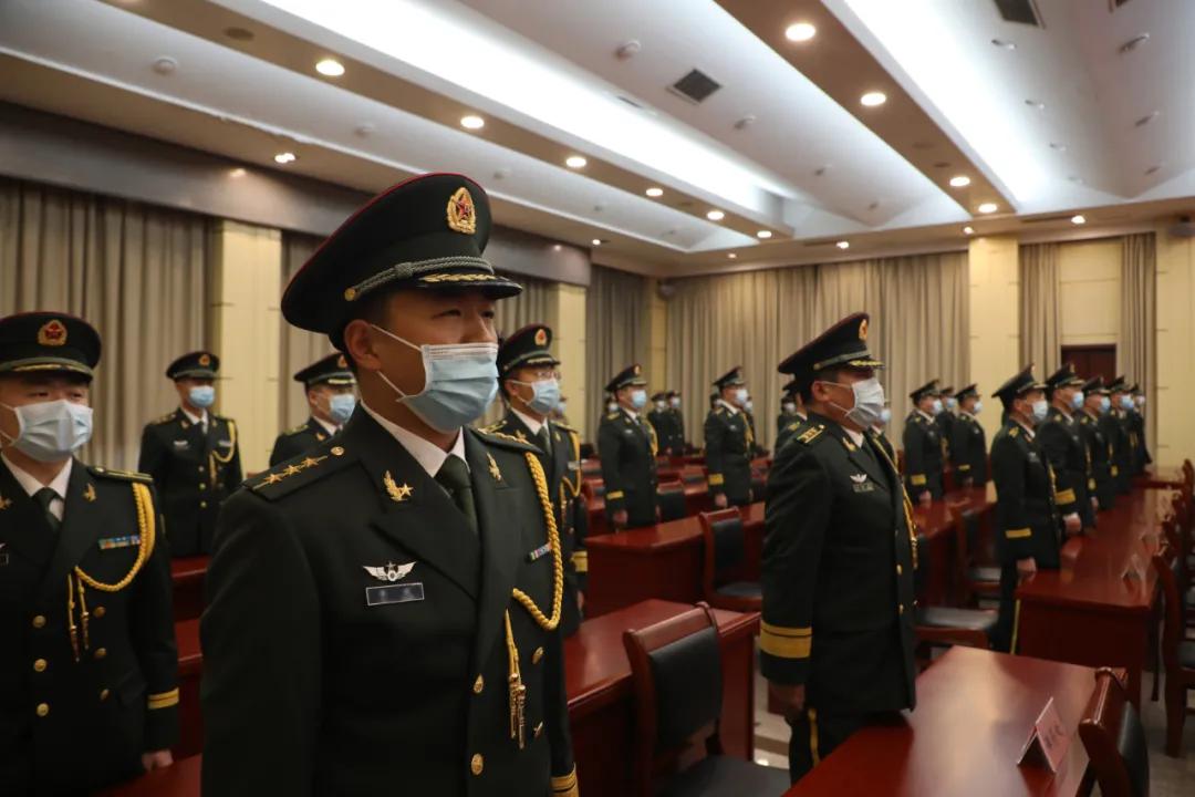 Rank promotion ceremony, really handsome - iNEWS