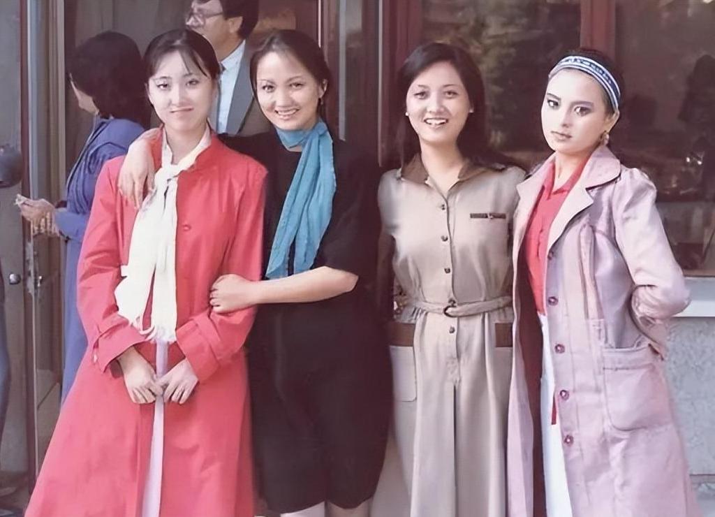 Lin Daiyu and Chen Xiaoxu: Trapped by drama all her life, shaved and ...