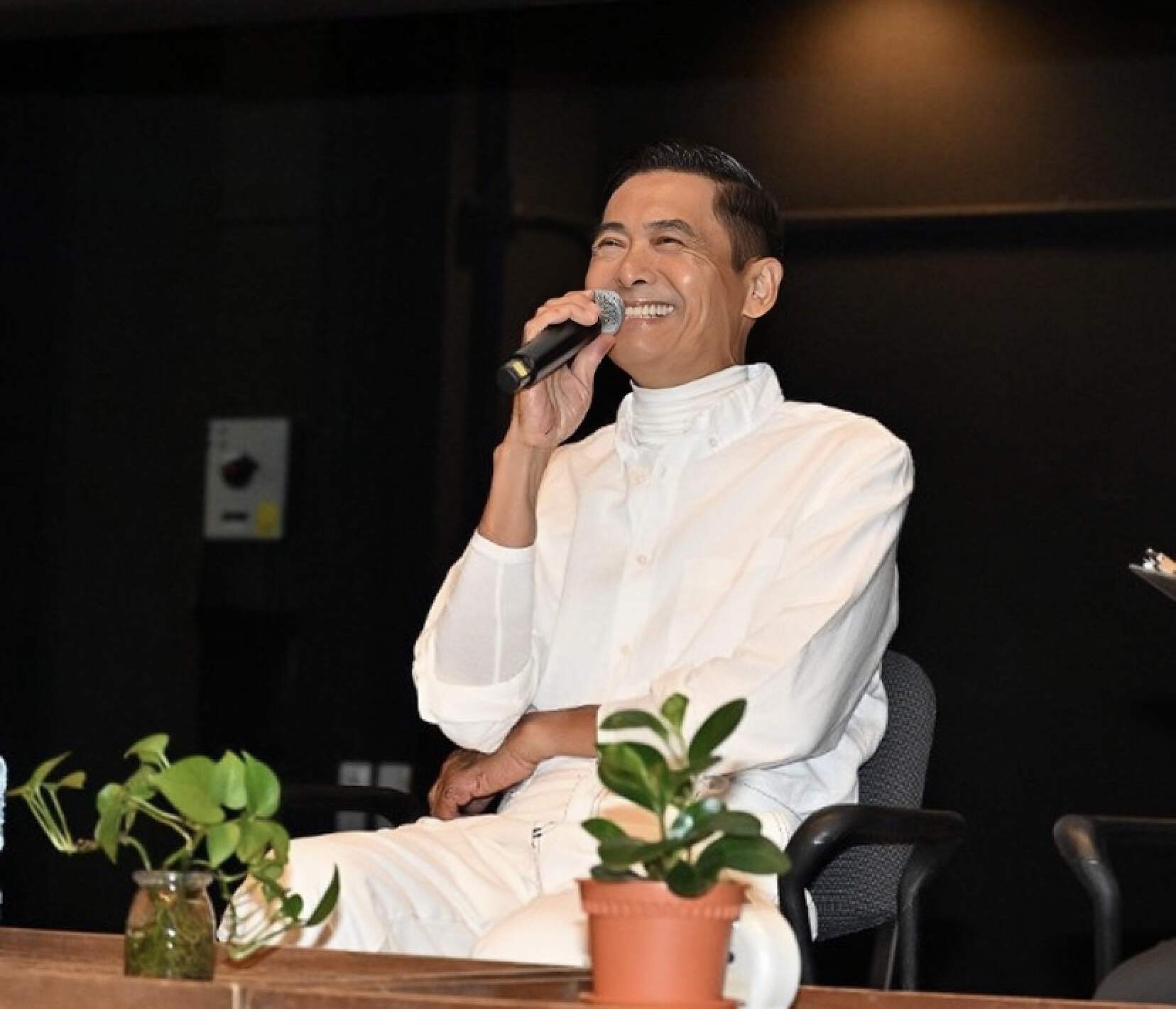 A well-known actor in Hong Kong had an accident while running, his ...