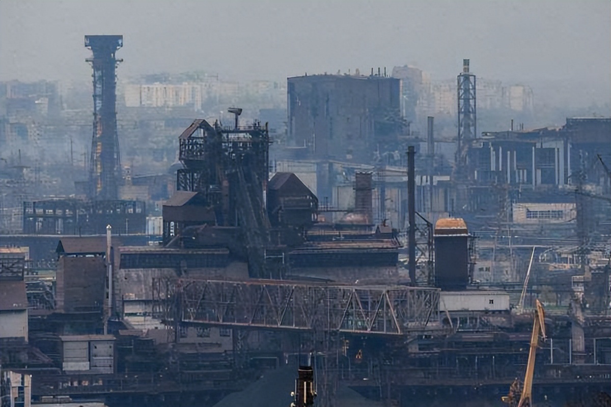 Even if the big fish of the Azov Steel Plant is Biden and is caught by ...