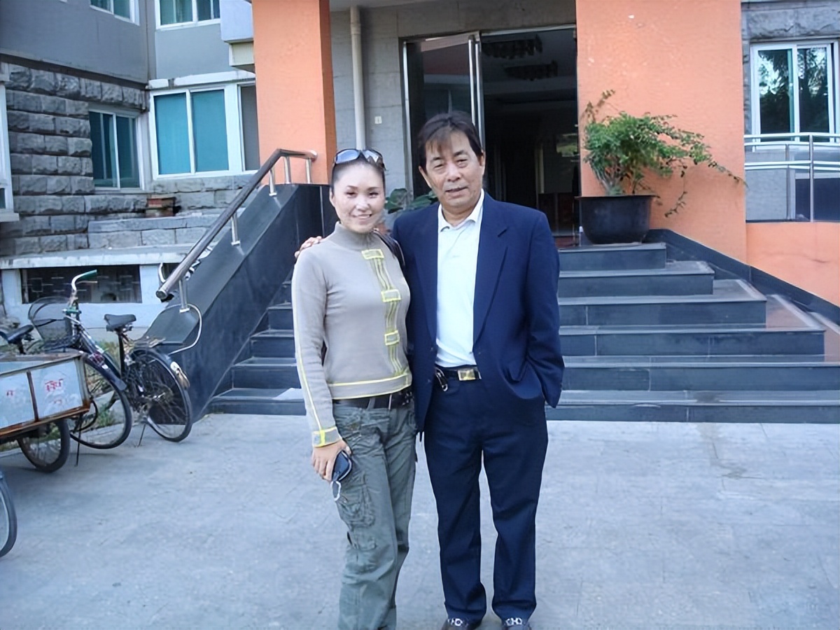 Ulan Tuya: The first to sing "Horse Pole", but Ulan Tuya "sit back and ...