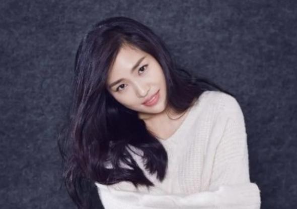 The same is Zhang Yimou's gene, comparing the daughters of Xiao Hua and ...