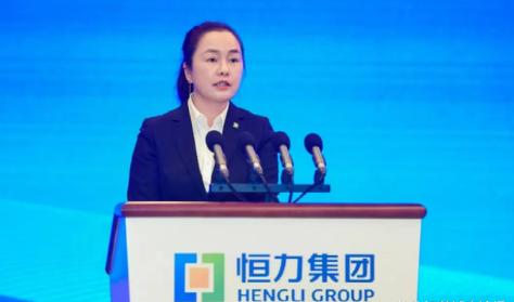 The new richest woman chooses the same direction as Buffett - iNEWS