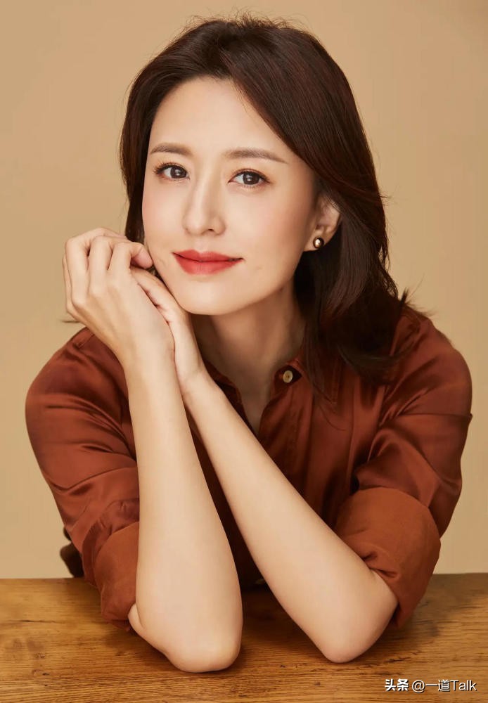 Yang Fan, host of CCTV: 42-year-old career and family double harvest, the only regret has not ...