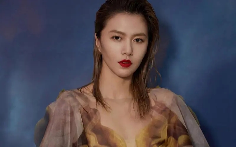 Tan Weiwei, the "adaptation king", made a fool of himself this night in ...