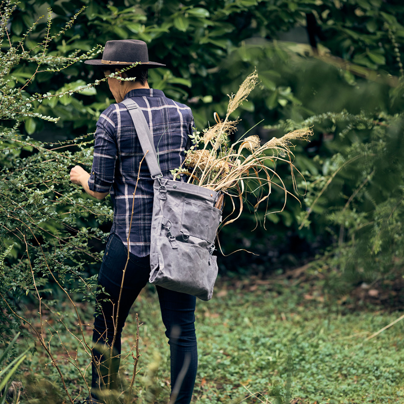 What do well-behaved camping players like to buy in private? - iNEWS