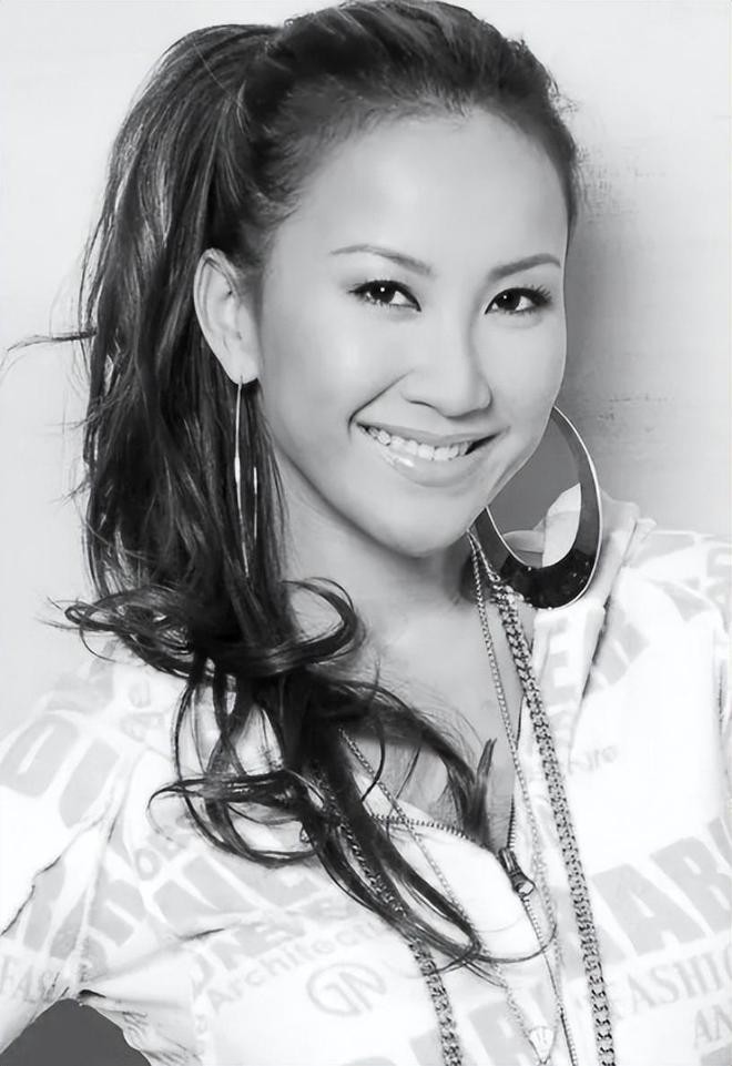 grief! Diva-level singer Coco Lee committed suicide on July 2 and died ...