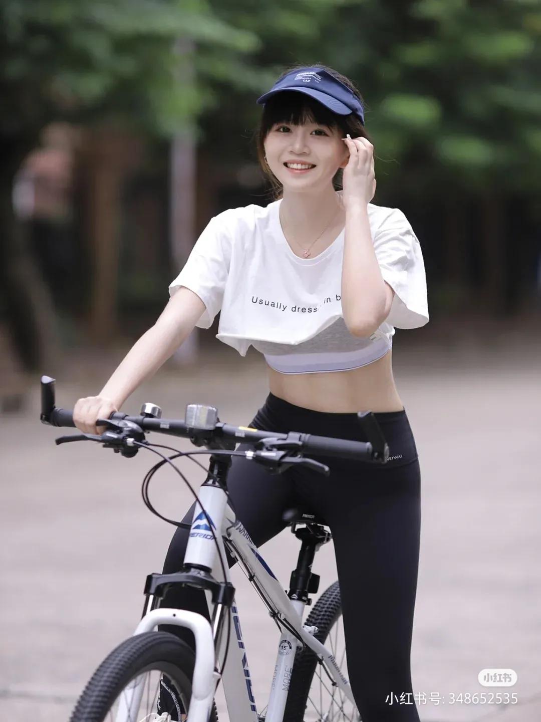 One of the round face counterattack series - iNEWS