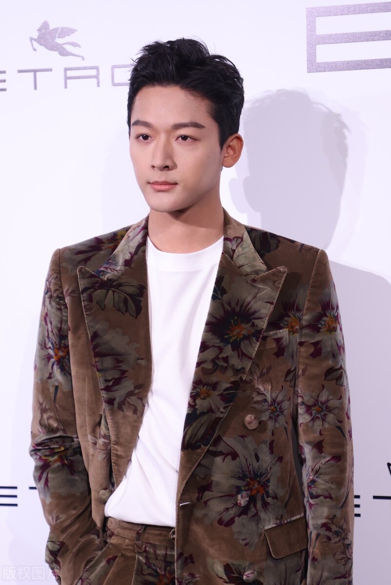 Coco Lee, Naran and Fengshen, Zhou Huajian, Liu Yifei, Zhao Lusi, Ruby ...