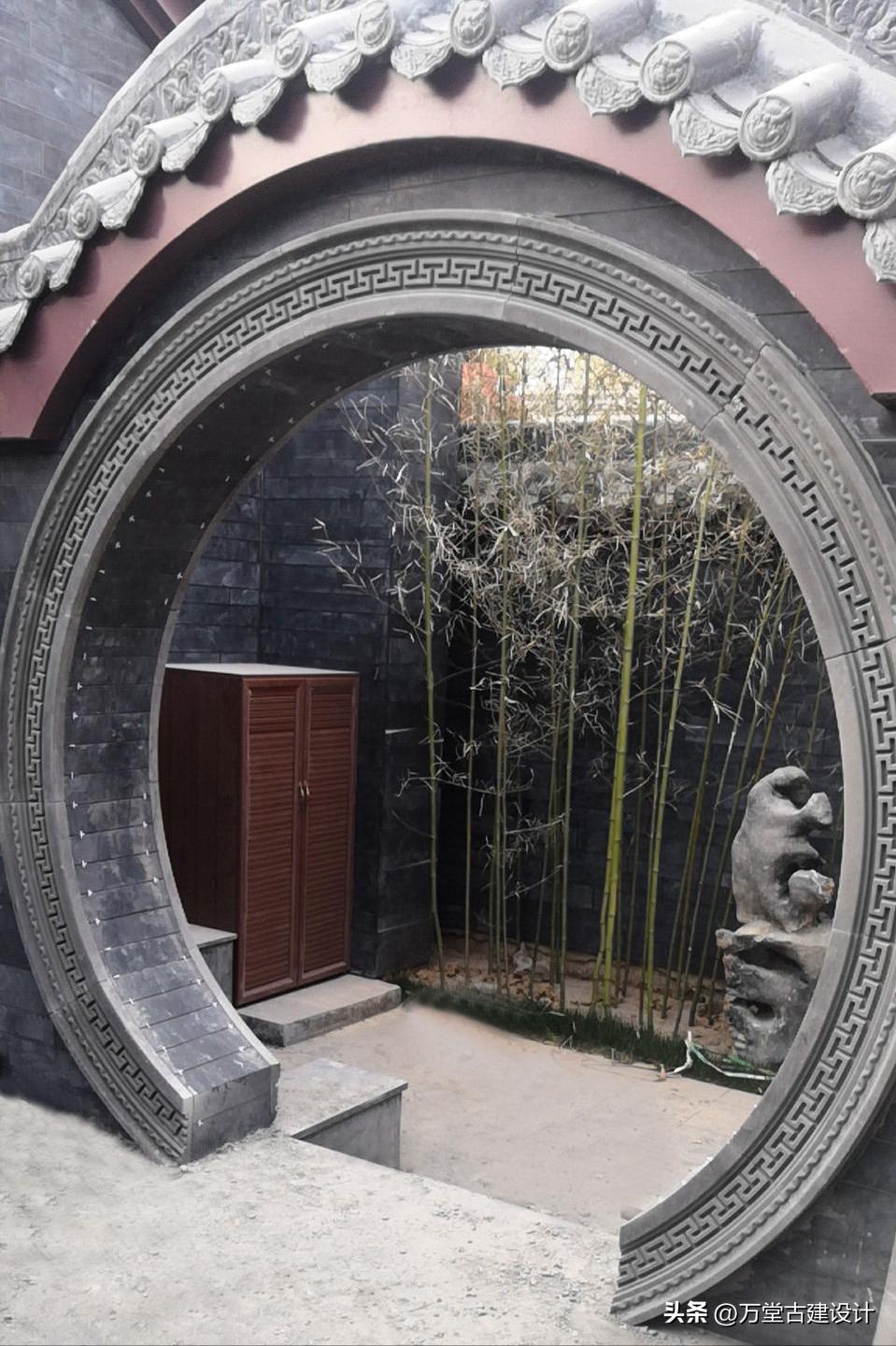 How beautiful is the moon gate in ancient gardens when used in home ...