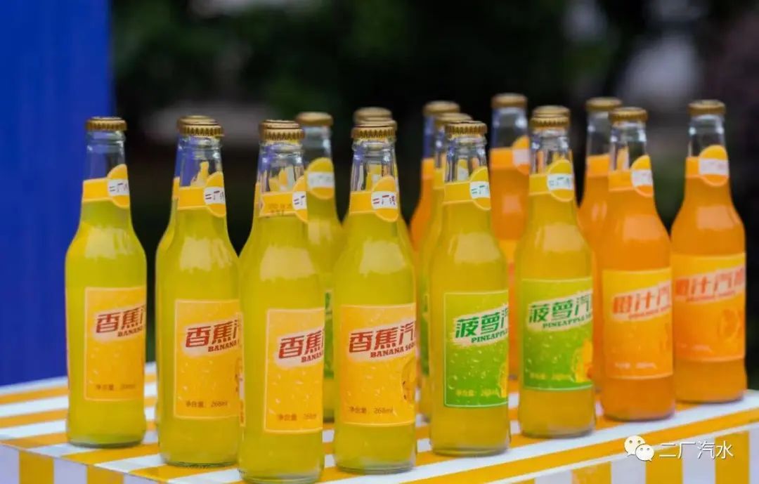 The high-profile Lan Shili, low-price challenge the beverage industry - iNEWS
